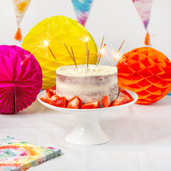 Luxe Red Mini Indoor Sparklers - 20 Pack, POS Unit – Talking Tables UK ...